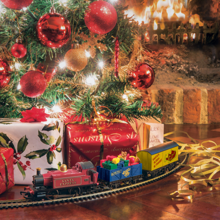 Santa's Express Train Set from Hornby - Hornby